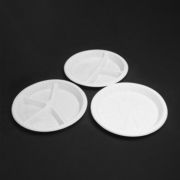 PLASTIC PLATES